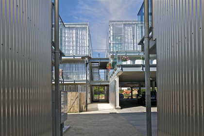 23 Semi-collective Housing Units - Architectures - Jidipi