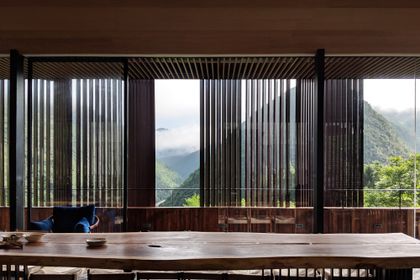 Mountain Restaurant & Bar - Architectures - Jidipi