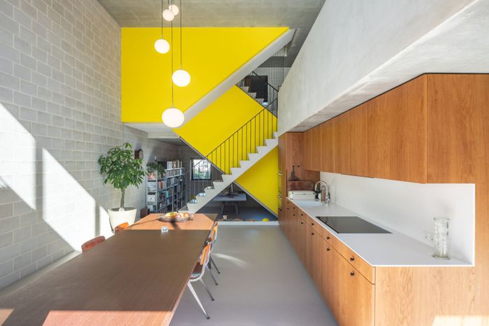 Three Generation House - Architectures - Jidipi