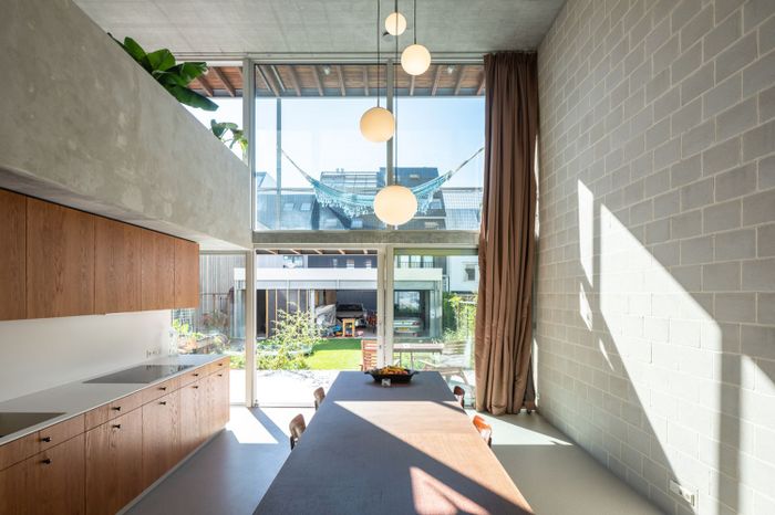 Three Generation House - Architectures - Jidipi