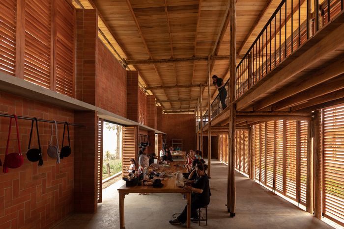 Community Productive Development Center Las Tejedoras - Architectures ...